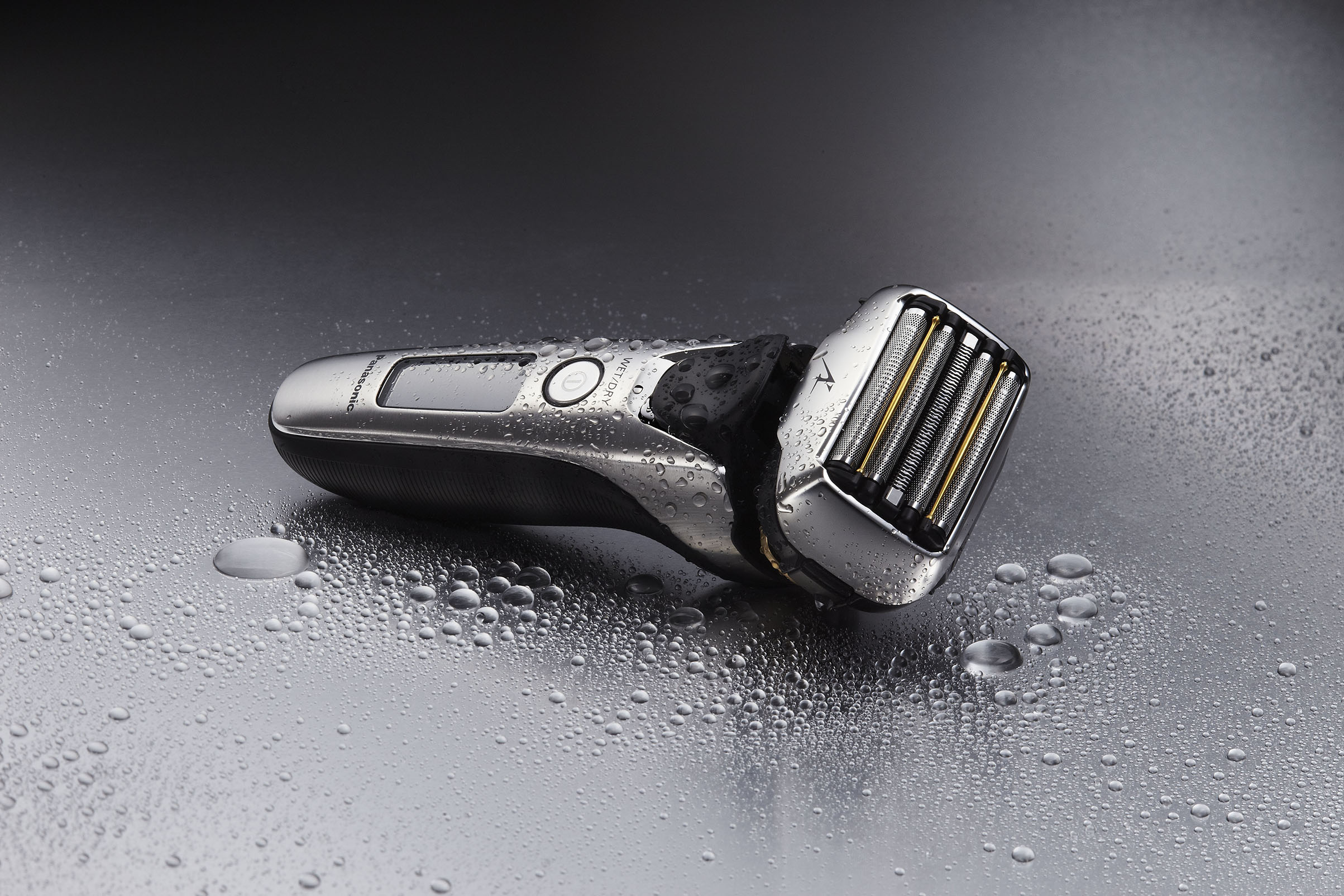 High Tech und Tradition: Panasonic Rasierer mit japanischer Klingen ...