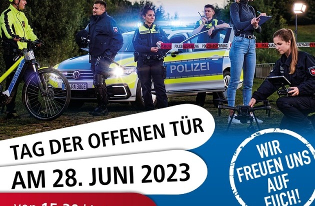 POL-LG: ++ Blaulichter zum Anfassen - Tag der offenen Tür beim Polizeikommissariat ...