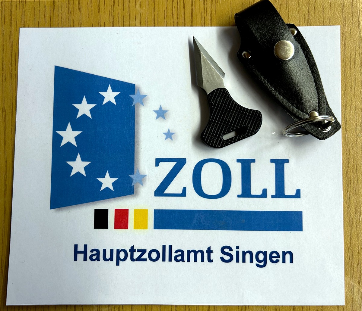 HZA-SI: Verbotenes Faustmesser im Gepäck - Zoll stellt verbotenes ...